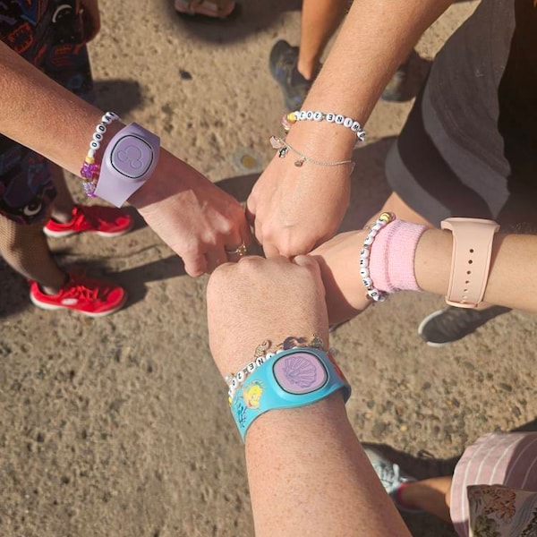 NFL Team Inspired Handmade Friendship Beaded Bracelets Green Bay Packers Kansas City Chiefs ...