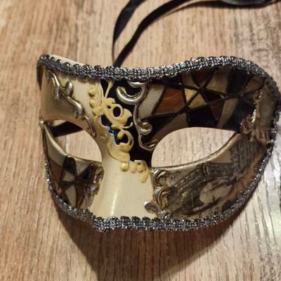 Original Venetian Mask of the Commedia Dell'arte Hand Painted by Expert ...