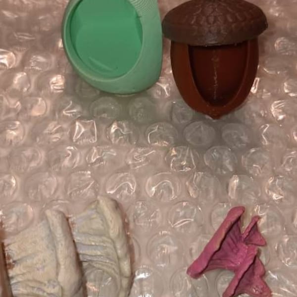 3D Printed Magnetic Acorn Spider Hide- Upgraded Sling Acorn Magnets! - Etsy