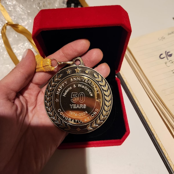 Custom Engraved Medal: Antique Gold, Silver, or Bronze in Velvet Gift ...