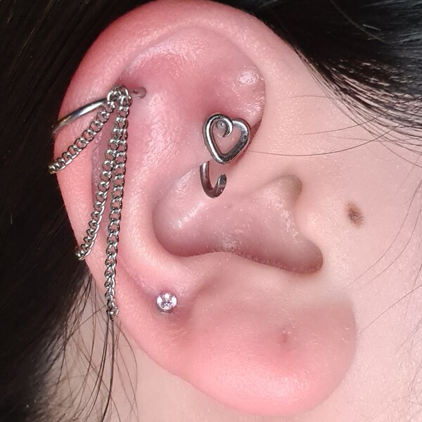 TITANIUM 16g Clicker With Triple Waterfall Chain for Ear Helix Piercing, Multiple Diameter ...