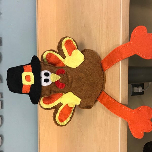 Felt Turkey Sewing Pattern: Thanksgiving Plush Toy With Pilgrim Hat ...