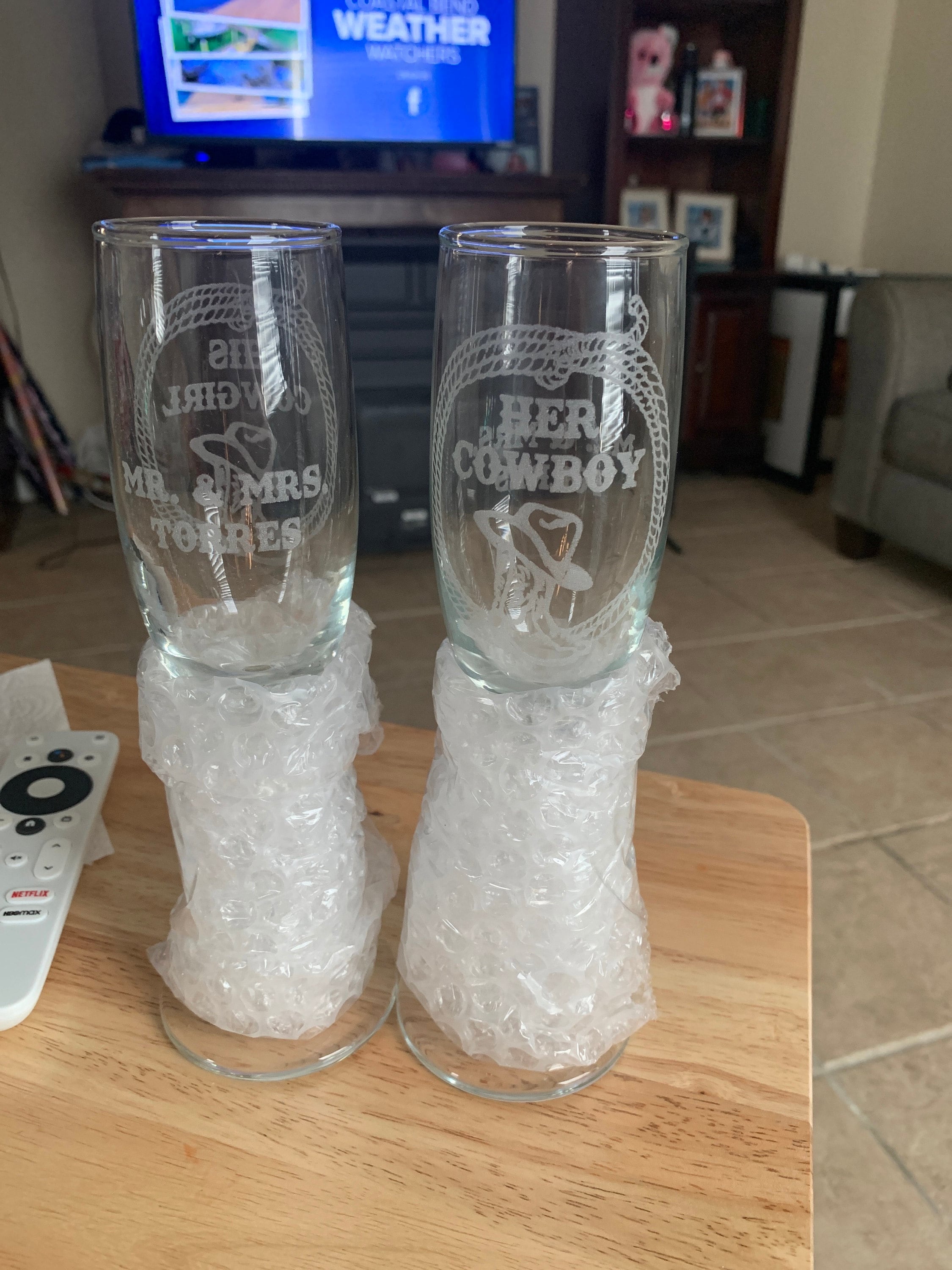 Engraved cowboy and cowgirl champagne flute set with boots, cowboy hat ...