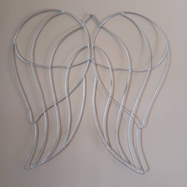 Angel Wings Wire Wreath Form - Etsy