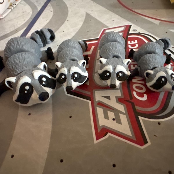 3D Printed Saber-tooth Tiger - Realistic Articulated Customizable Flexi ...