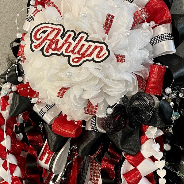 Homecoming Mum Name Cutout, Gardenia Font, Glitter on Paper for Mum ...
