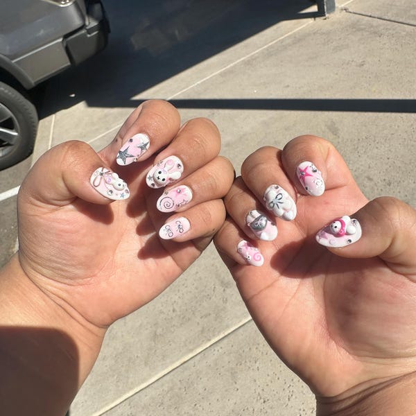 Amber Flower Press on Nails, Almond Nail Set With Amber Color, Gems ...