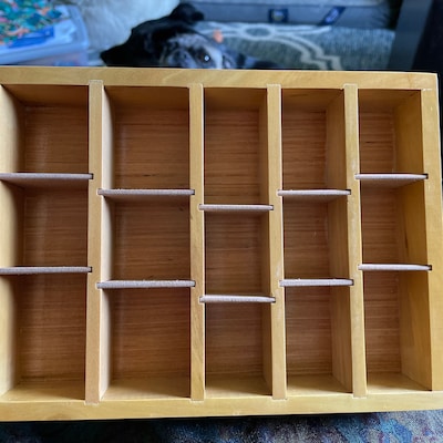 15 Slot Medium Sized Wood Sorting-oganizing Tray With Removable ...