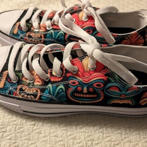 Women's Tiki Theme Low Top Canvas Shoes, Tiki Print Canvas Sneakers ...