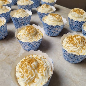 CHINOISERIE Blue White Floral China Blue Willow Wrappers, Bridal Shower ...