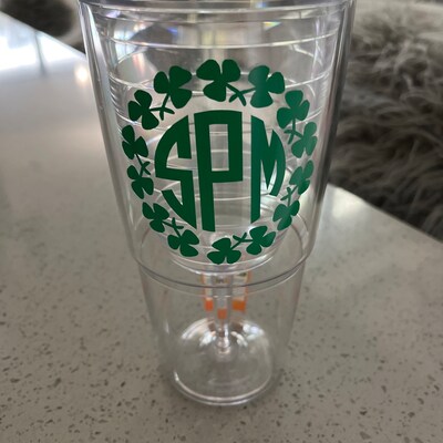 Filigree Cross Vinyl Decal With Cross and Crown Sticker - Etsy