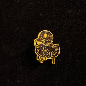 Melting Duck Luvaduckie V2 Pin green Twiddle Pin - Etsy