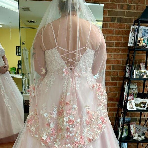 Pink Floral Lace Veil Embroidered Floral Lace Wedding Veil With Comb 1T ...