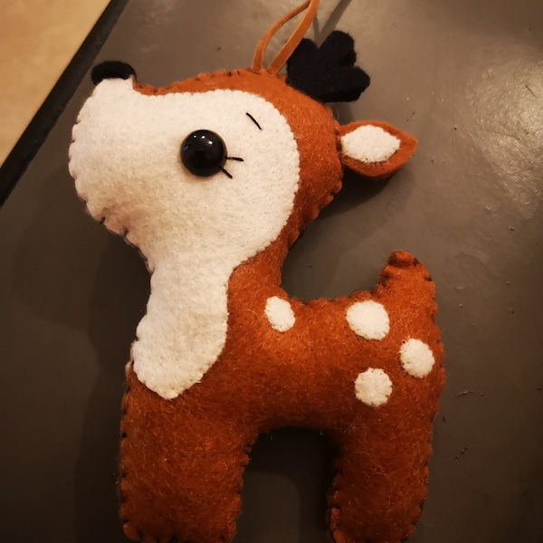 Felt Deer Pattern Felt Sewing Deer PDF Tutorial DIY Deer Plushies ...