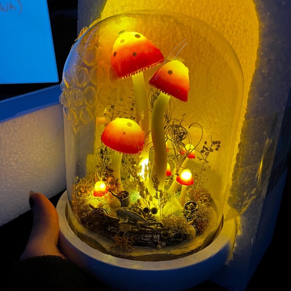 Handmade Fantasy Mushroom Lamp With Swamp & Lizard, Unique Chameleon ...