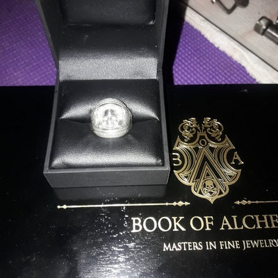 King Paimon Ring - Etsy