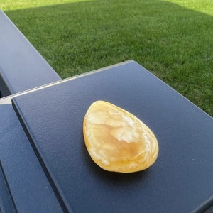 Large Sparkling Amber Stone With Natural Bubbles & Inclusions, Amazing ...