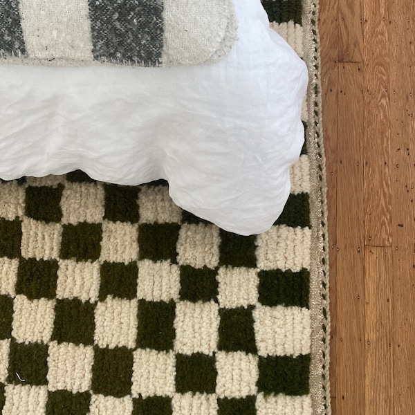 Large Green and White Checkered Rug, Moroccan Berber Checkered Rug ...