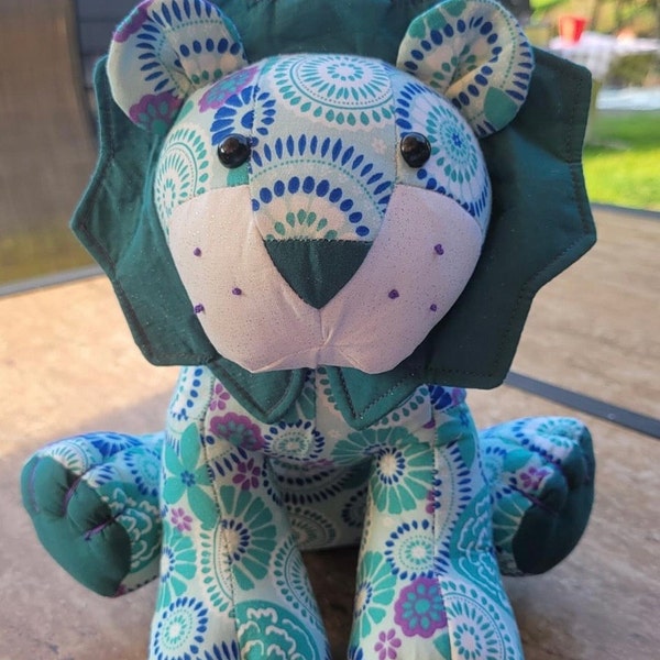 Larry Lion Toy Sewing Pattern PDF, Stuffed Lion Pattern, Stuffed Animal ...