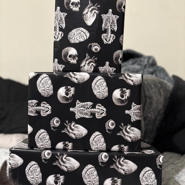 Blood Splatter Mask Grimwrap Horror Wrapping Paper, Friday 13th ...