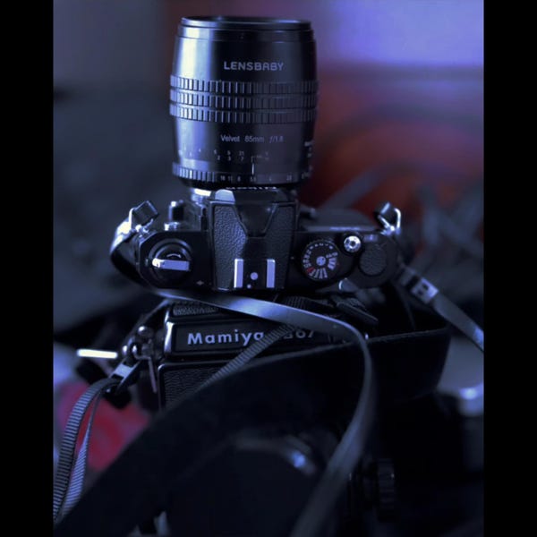 Essex Linen Camera Strap in Charcoal With Side Release Buckles -- 1.5 ...