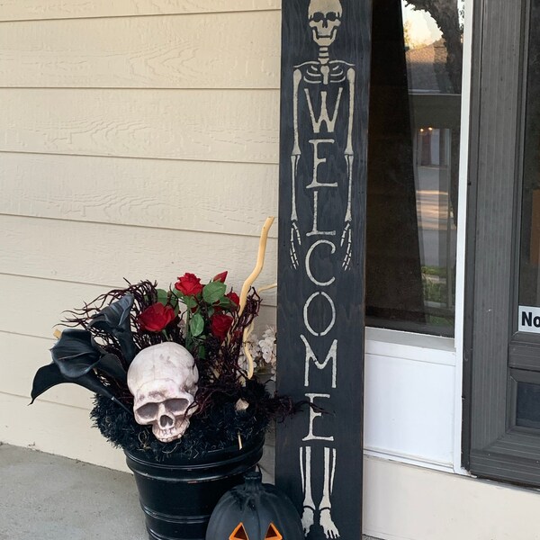 Welcome Skeleton Halloween Porch Primitive Sign - Etsy