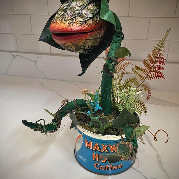 Deluxe Baby Audrey II Replica Prop Display From "little Shop of Horrors ...