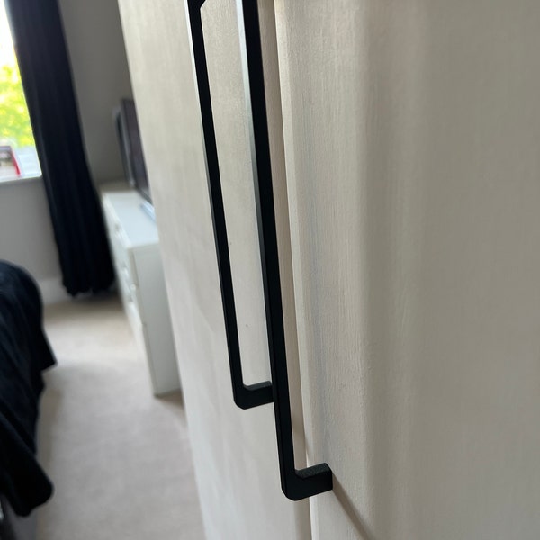 Matt Black Kitchen Cabinet Squared Angled D Handles 128mm 160mm 192mm ...