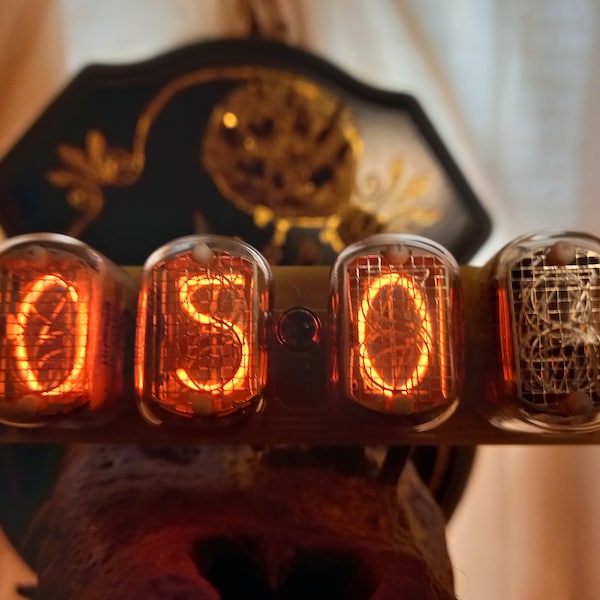 Nixie Tube Clock in 12 Amber ,fallout Style,vintage,steampunk ...