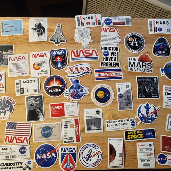 50 NASA Astronaut-inspired Vinyl Stickers - Explore the Universe With ...