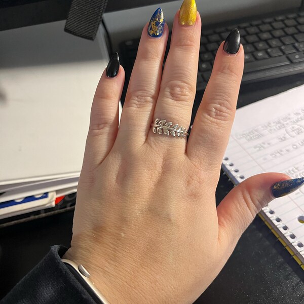 Tiny Treble Clef Ring | Minimalist Musical Note Ring | Animal Jewelry ...