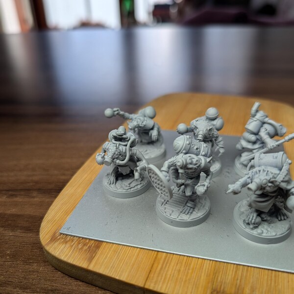 Inquisitor Einhorn by Suttungr Miniatures BASES INCLUDED - Etsy