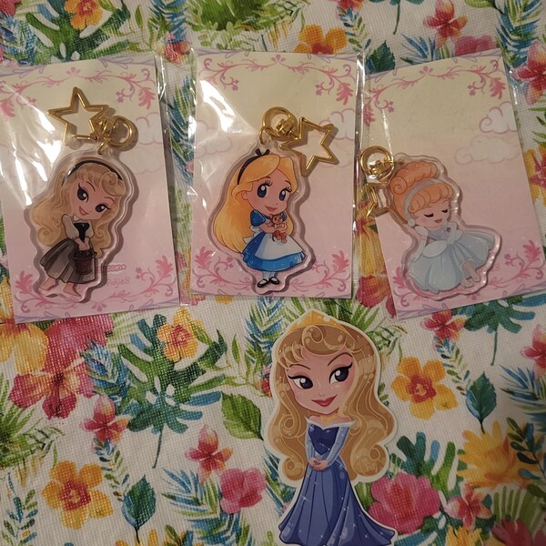 Keychains Disney Princesses Acrylic Charms Cute Gifts Heroines Ariel ...