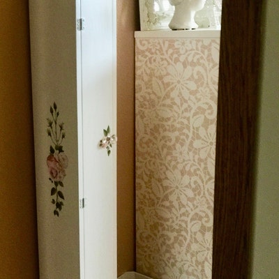 Golden Emblem Decor Mould Redesign With Prima 5x - Etsy