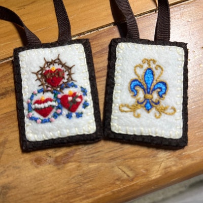 Purple Scapular of Benediction and Protection as Revealed to Marie ...