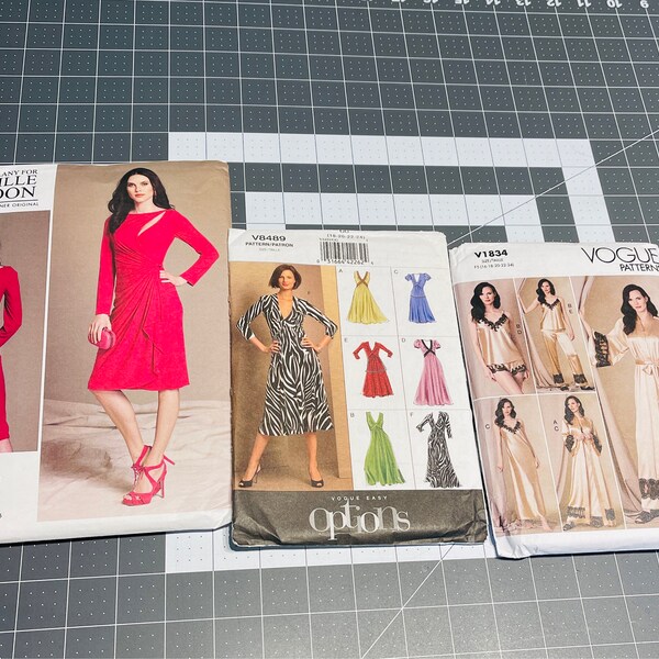 Uncut Vogue Sewing Pattern 8489 Misses Multi-size 8-16 18-24 V-neck ...