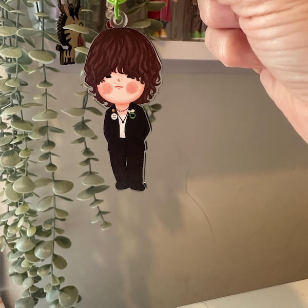 G-dragon Fashion Style Keychain, G Dragon Illustration Keychain, G ...