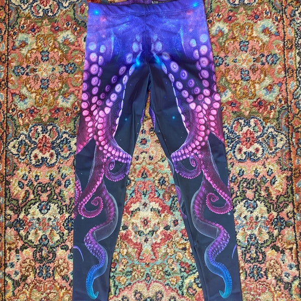 Yoga Leggings With Octopus Print, Purple Printed Leggings, Leggings for ...