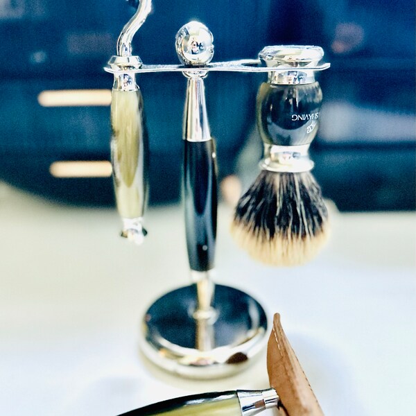 High Quality 5 Edge Shaving Razor With Resin Handle and Razor Pouch ...