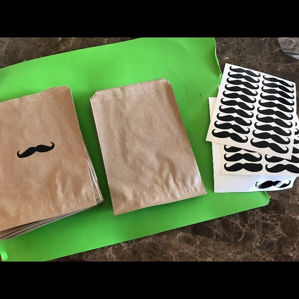 Ringmaster of This Shitshow, Stemless Wine Glass, Funny Bar Ware Gifts ...