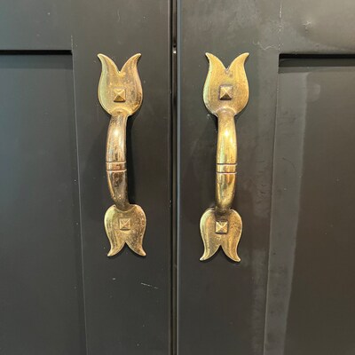 NOS 1 X Vtg Keeler Brass Tulip Drawer Pull 3 Centers Yellow Brass Gold ...