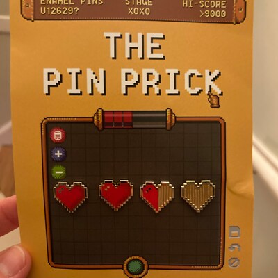 Gold-plated Pixel Heart Pin Gamer Enamel Badge Design Wedding Accessory ...