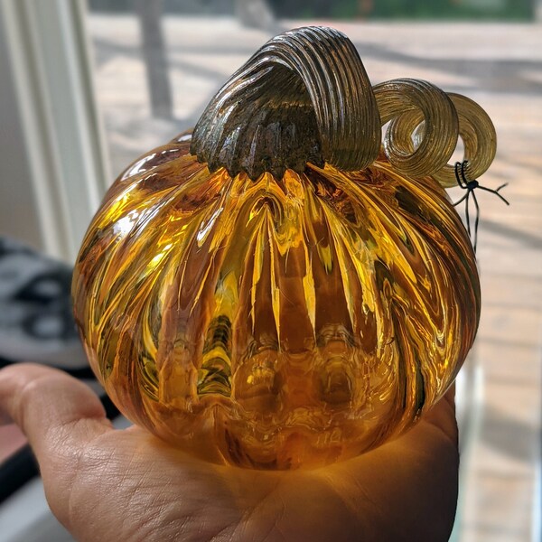 Made-to-order Hot Sculpted Glass Feather (handmade in Savannah, Georgia ...