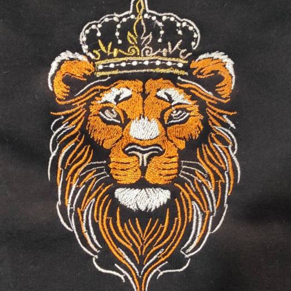 Fierce Lion Head Embroidery Design Roaring Jungle King for Dark ...