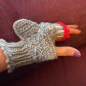 Skull Fingerless Gloves Hand Knitted for Day of the Dead or | Etsy