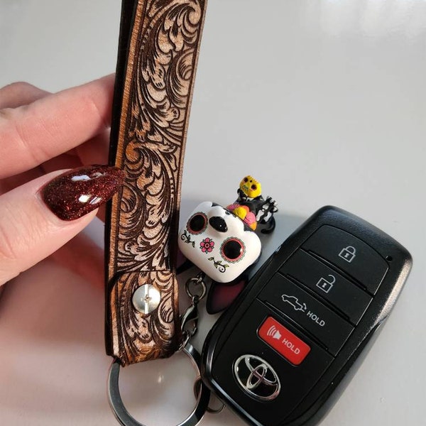 Engraved Tooled Leather Styled Floral Keychain | Keychains Strap ...