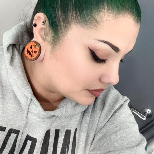 Organic Ear Plugs With Green Wood Inlay | Wooden Green Gauges 10 12 ...