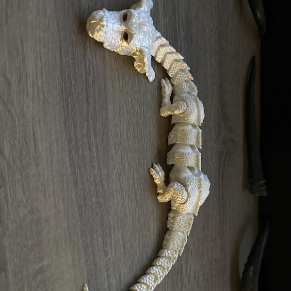 Falkor Luck Dragon Never Ending Story 80s Nostalgia Articulated Desk ...