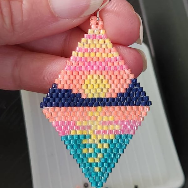 Aurora Borealis North Pole Seed Bead Fringe Earring Pattern, Northern ...