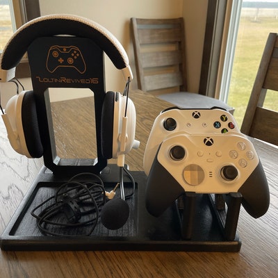 Personalized Wooden Headphone Stand for Boyfriend, Christmas Gifts ...